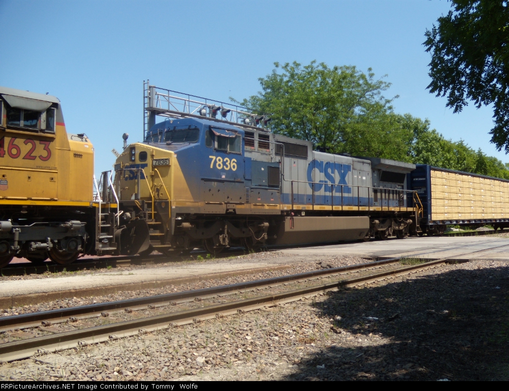 CSX 7836 is the 3rd unit on the MASKC